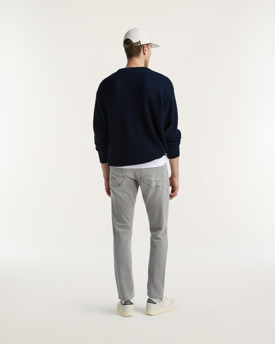 【DENHAM】 Razor Authentic Worn Light Grey 舊化淺灰水洗小直筒牛仔褲 – Blue Beach Denim