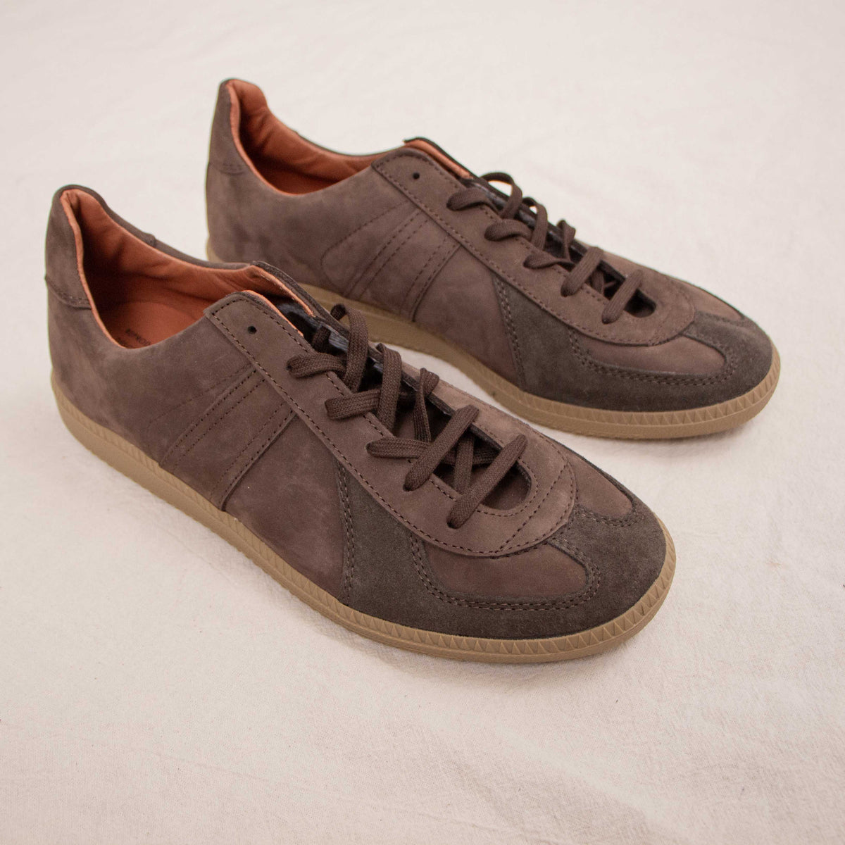 【Reproduction of Found】1700NL Brown Nubuck Germain Trainer – Blue Beach ...